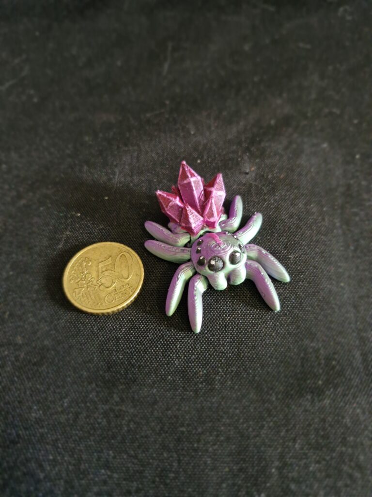 Articulated Gemstone Spider (multiple colours) - manaforge.art